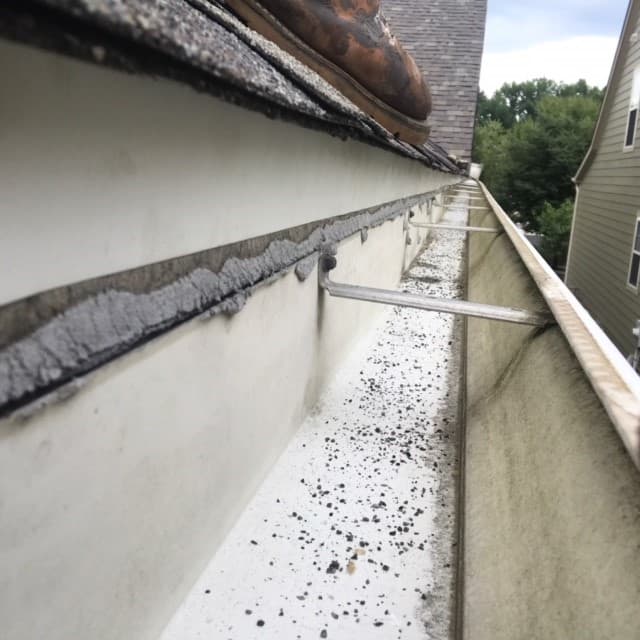 Fix That Sagging Gutter - Muth and Company Roofing